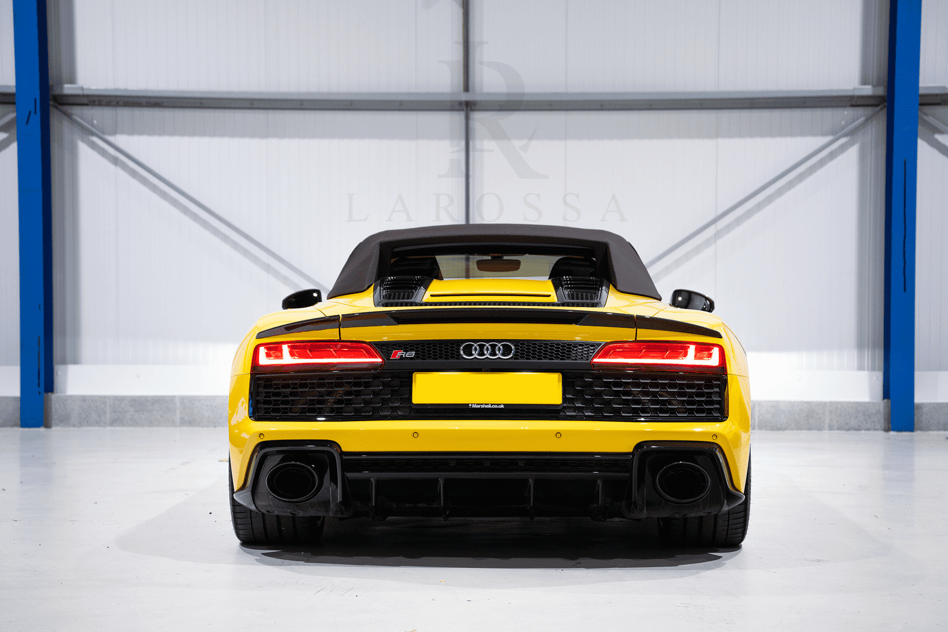 Audi R8 Spyder Yellow